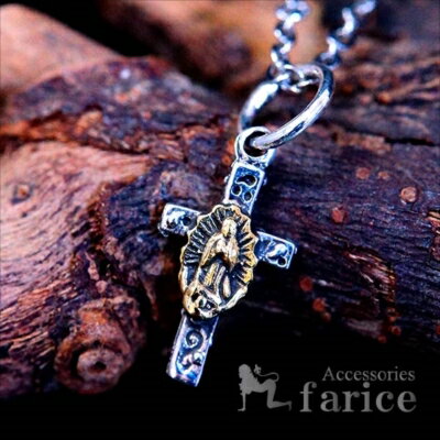 ★商品のサイズ★ 【全長/バチカンを含む】約21mm 【本体】縦/約13mm×横/約8mm×厚み/約3mm 【重さ】約0.9g ★素材★ シルバー925★人気の定番「クロス/十字架」ペンダント★中央には「聖母/マリア」のデザイン★小型サイズ...