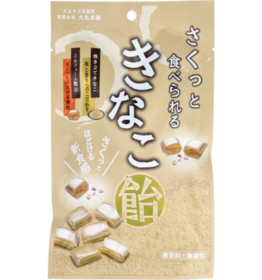 艶やかな黄金色をした薄い飴で、きなこペーストをたっぷりと包み込んだ、 きなこ好きにはたまらない飴です。 舐めておいしい、噛めばさっくりほどけてきなこの風味が堪能できます。 飴とは思えない「さくっ」とした食感が楽しめます。 ●原材料名：砂糖（...