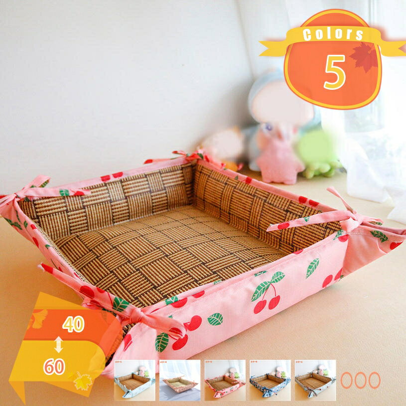 表地素材：ポリエステル内部素材：ポリエステル詰め物素材：PP綿その日の気分や、お好みで使い分けできます。角を結んでベッドとしてもそのまま広げてマットとしても使えて便利♪ひんやり さらさらで 夏用に！やわらかい素材でワンちゃん、ネコちゃんも安...