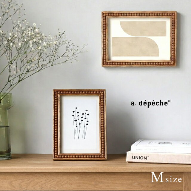 SPEC セット内容 フォトフレーム×1 サイズ（約） 内寸：W129×H179mm外寸：W150×H200mm見え寸：W117×H168mm 材質 ヤナギ、ガラス、厚紙 日本製か海外製か 中国製 仕様 横置き・縦置き・壁掛け可能、L判収納...