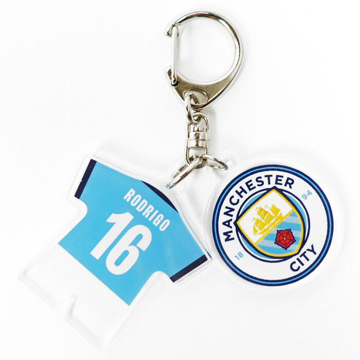 マンチェスター・シティのアクリルキーホルダー。 ユニフォームとエンブレムの2連チャーム。 No.16 ロドリのデザイン。 ※国内ライセンス商品 ■サイズ：4.0×4.0cm（ユニフォーム部）/3.0×3.0cm（エンブレム部） ■素材：アク...