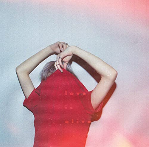 love is alive (歌詞付) (通常盤)mihoro*ミホロ みほろ　発売日 : 2021年6月23日　種別 : CD　JAN : 4988002908387　商品番号 : VICL-65509【商品紹介】岡山県出身の20歳のシン...