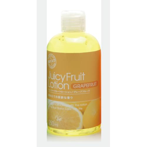 弾ける爽快感、摘みたてグレープフルーツの香り。 【ジューシーフルーツローション グレープフルーツ】250ml 「いつものマッサージを、もっと爽やかでジューシーな時間に変えたい。」 そんな願いを叶える、香りにこだわったローションが登場！いつま...