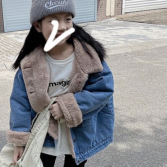 商品説明デニム調のジャケットが大人っぽい♪裏フリースで暖か◎ルーズシルエットでこなれ感を演出♪カラーデニム素材綿サイズ90、100、110、120、13090着丈：38cmバスト：88cm袖丈：41cm100着丈：41cmバスト：92cm袖...