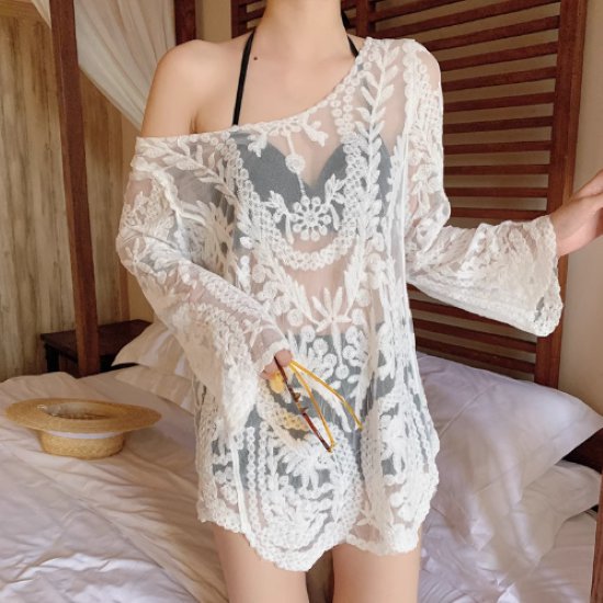 商品説明ショートパンツのビキニとカバーアップの3点セット。UV対策、日焼け防止、体型カバーもバッチリ◎リゾートやバカンスで大注目の一着です。カラーホワイト素材ポリエステル、ナイロン、スパンデックス、その他サイズM、L、XLM身長：150-1...