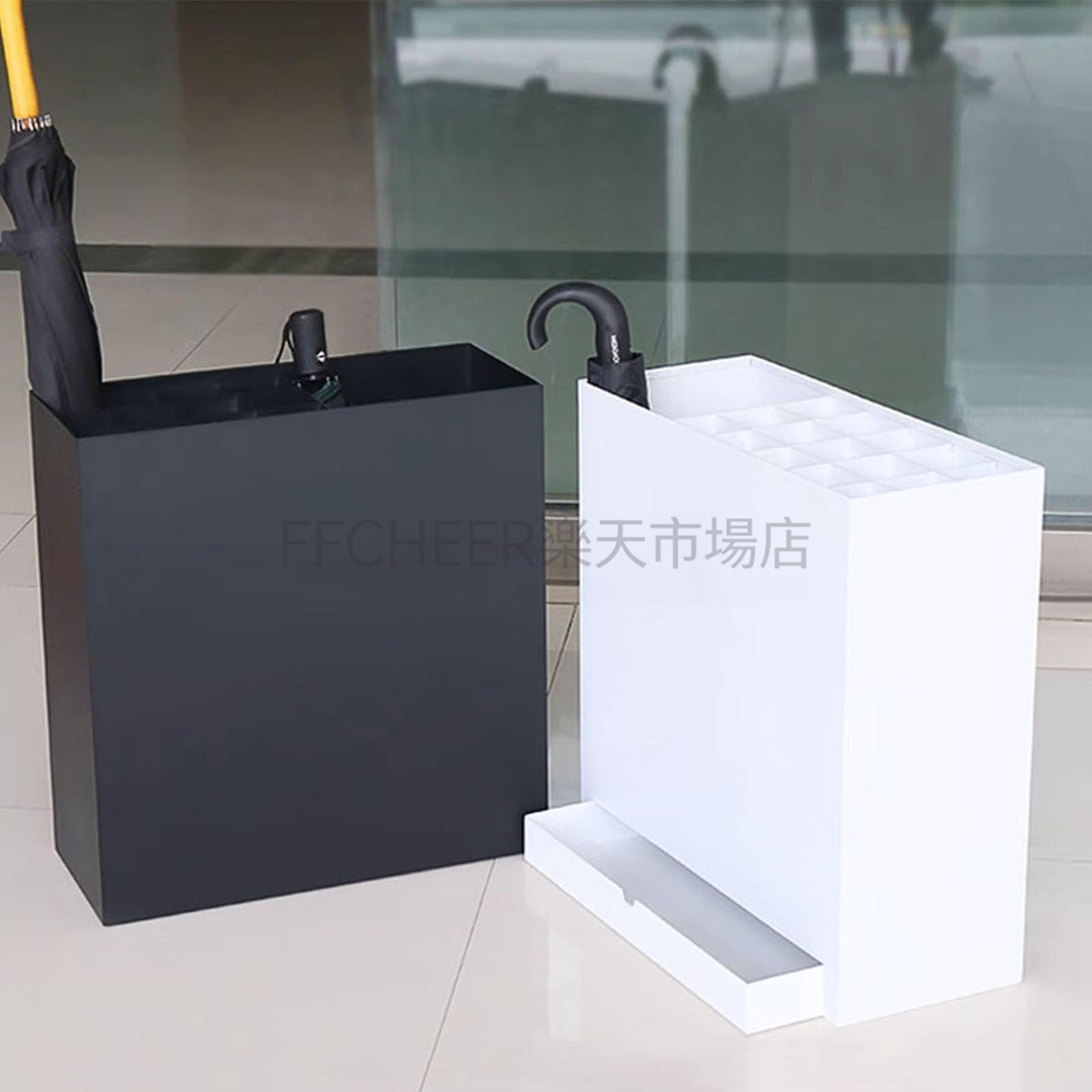 【商品名】傘立て スリム 傘立て 業務用、 かさたて 玄関、 かさたて 玄関 おしゃれ人気 大容量、分割収納、取り外し可能なドリップトレイ付き、耐久性を高めるための高温塗装【価格】25571円【商品説明】【スペース利用率の向上】長方形の形状...