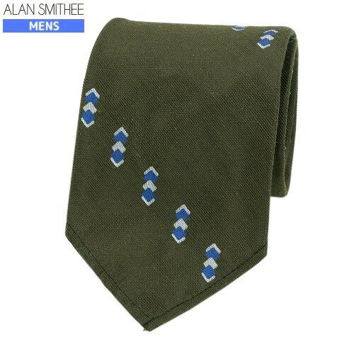 メーカー希望小売価格はメーカー商品タグに基づいて掲載しています.商品名日本製「ハンドメイド」スフォデラート ダイヤモンド シルクネクタイブランドALAN SMITHEE生産国日本サイズ実寸ー大剣先8.5cm※多少の誤差はご了承下さい。素材シ...