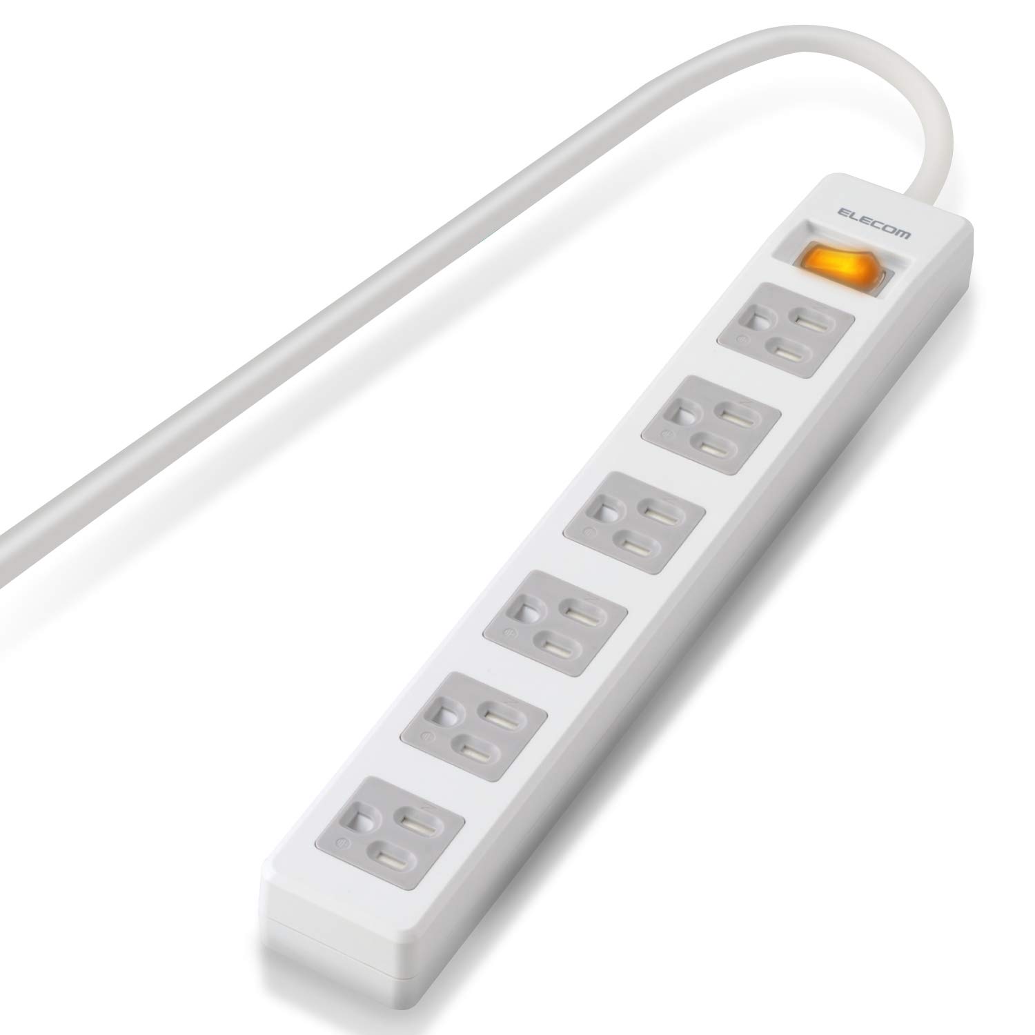 プロジェクターやモニターなど3ピンプラグを装備したOA機器をアダプタなしで接続できるため、オフィスでの使用に適した電源タップです。プラグを接続していない差込口への異物混入を防止するシャッターや、利用しない時は電源を落とすことができるスイッチ...