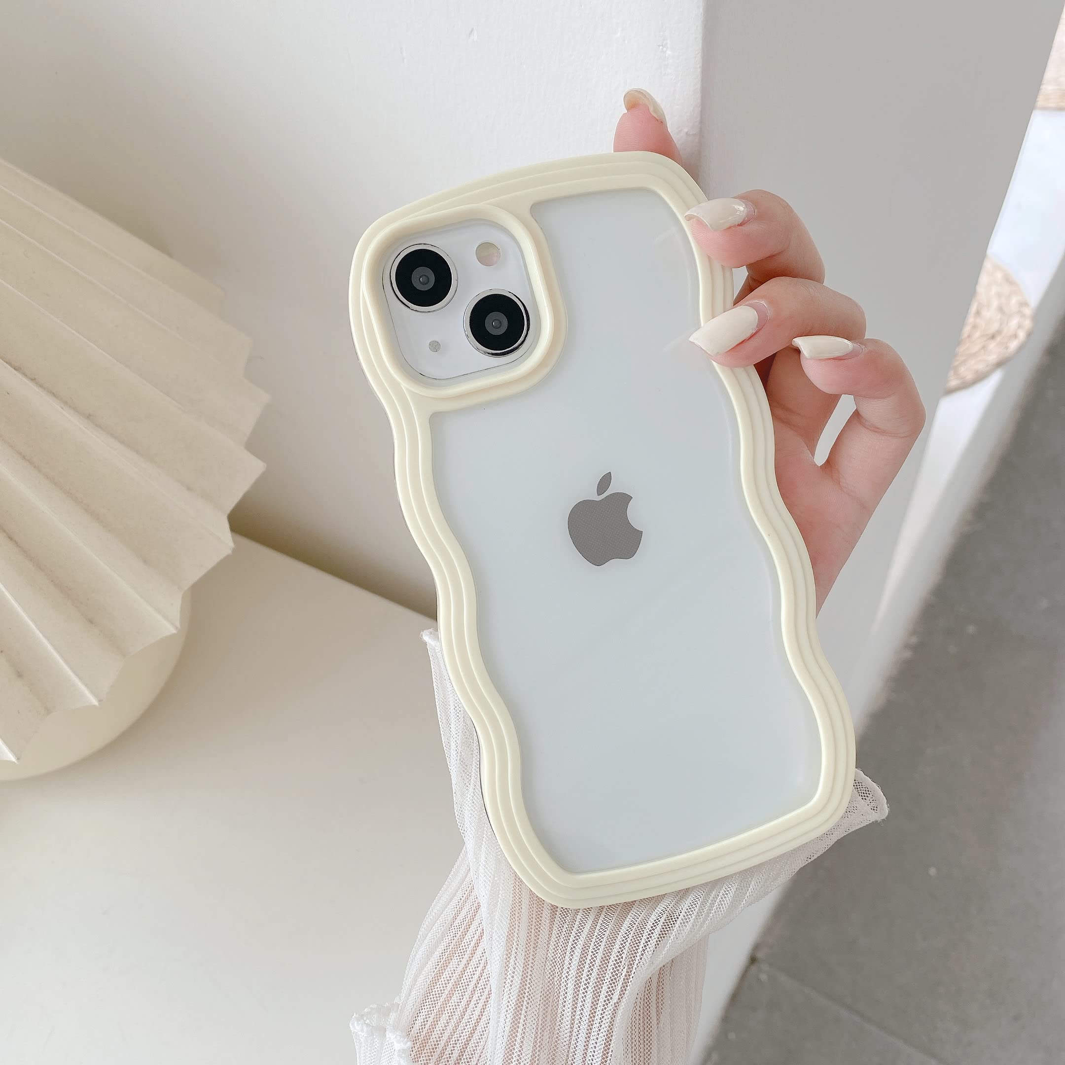 対応機種iPhone 13 Pro Max(6.7インチ)専用。写真は見本ですが、購入前にお使いの機種を確認してくださいね。 透明感 ▪ フィット感背面は透明度ポリカーボネートの素材で、iPhone 13 Pro Max本来の美しさと高級感...