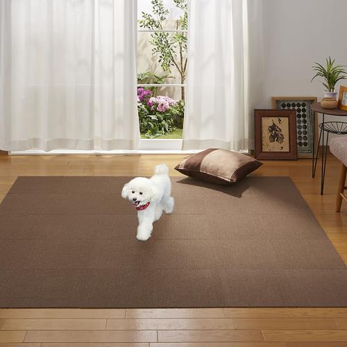 【おくだけ吸着】 床に置くだけでズレない特殊加工 【0.5畳分】 サイズ : 8枚組〈約0.7〉 30×30cm(厚み4mm)、重量:50g(1枚) 【お掃除ラクラク】 掃除機を掛けてもズレない吸着力 【何度も貼ってはがせる】 簡単に外せて...