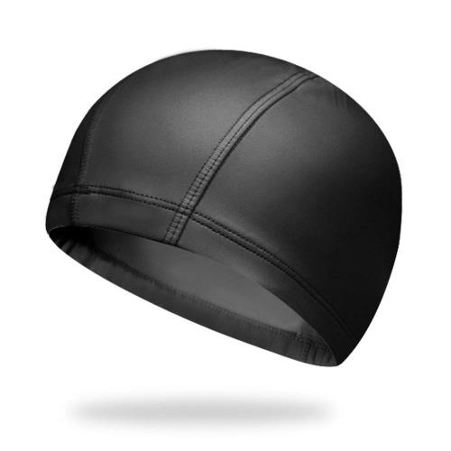 Anormals　 ゆったりサイズ 水泳キャップ 締め付けを軽減したゆったりサイズのスイミングキャップです。 スイムキャップをかぶると頭が痛くなる・・・といった悩みのある方にオススメ♪ 　スイムキャップの中に髪を収納できるので髪の長い女性で...