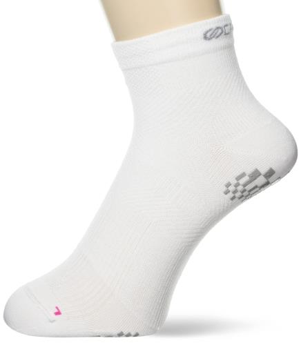 DRYFAST※吸水速乾性に非常に優れたY字型異形断面のポリエステル素材「DRYFAST※」を使用しました。※DRYFASTは東洋紡株式会社の登録商標です。 アーチパネルアーチの押し上げ力は一般的なソックスの30倍以上(当社比)です。土踏ま...