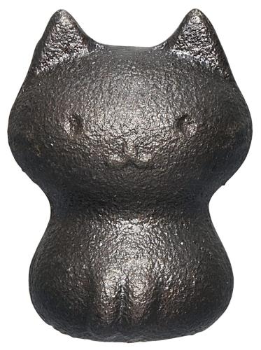 サイズ:幅3.8×奥行2.9×高さ5.1cm 重量：180g 成分：鉄