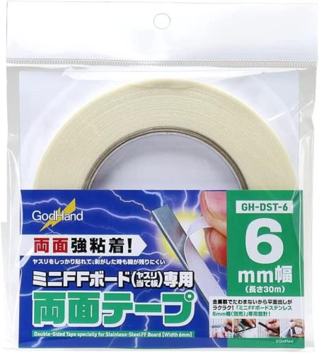 「ミニFFボード ステンレス 6mm幅(GH-FFM-6)」に最適な専用両面テープ 狭い幅でもしっかり貼れる両面強粘着仕様 材質:粘着フィルム サイズ：幅6mm/30m巻 製造国 :日本