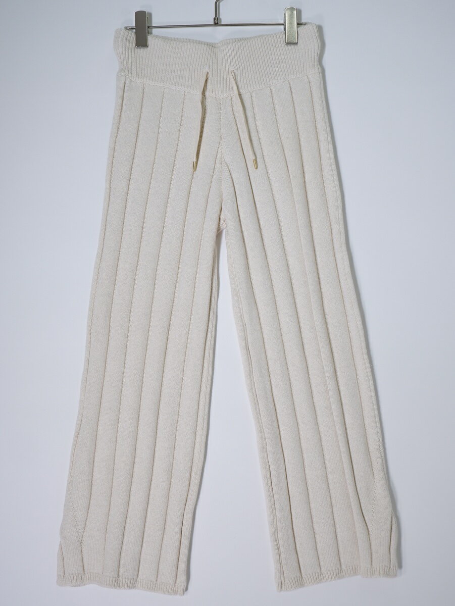 アイテム説明 ブランド BROCKTON GYMNASIUMブロックトン ジムネイジアム アイテム ニットパンツ サイズ フリー　ウエスト約66～86cm程度/ヒップ約88cm/股上約28cm/股下約62cm/わたり幅約25cm/すそ幅約2...