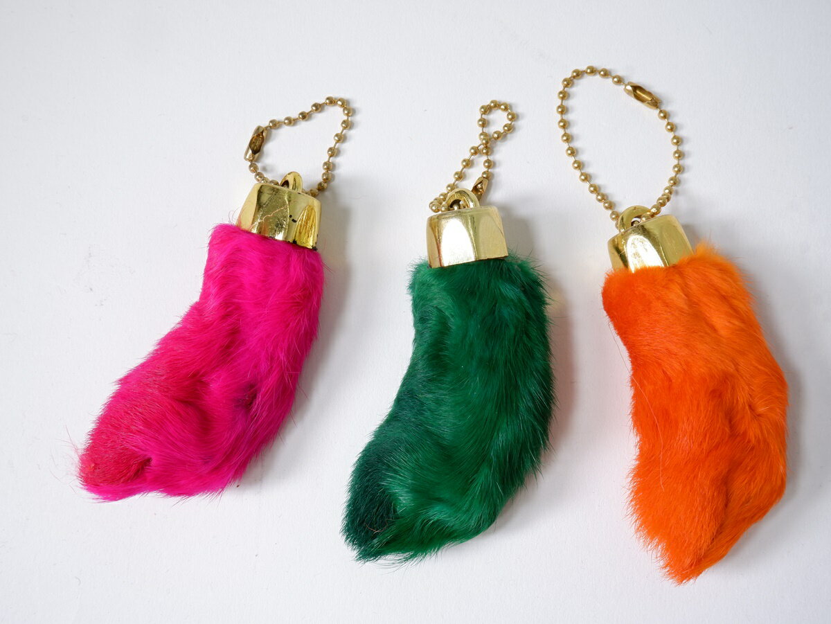 アイテム説明 ブランド JACKSON MATISSEジャクソンマティス アイテム 2025SS Colored Rabbit's Foot Keychains 3個セット新品 サイズ フリー　全長約8.5cm(チェーン除く) カラー マル...