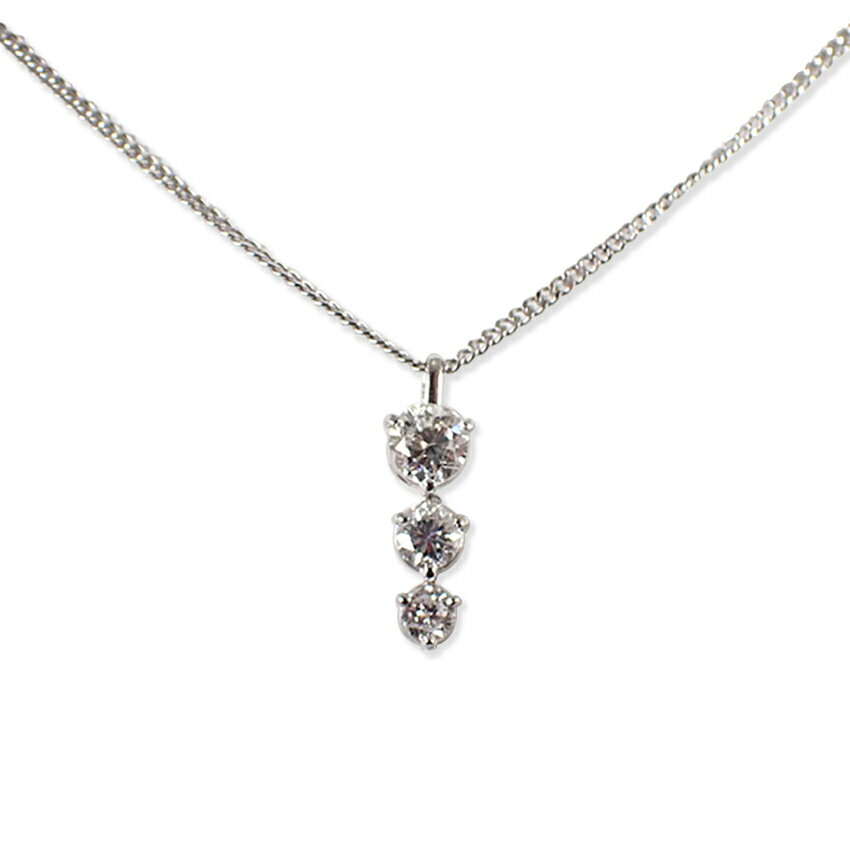 □商品詳細 商品ランク Aランク 材質：Pt/Pt850（プラチナ） ダイヤモンド：0.415ct、0.315ct 重さ：約4.0g トップ：縦約14mm/幅約5.5mm 商品詳細 厳選された高品質のダイヤモンドがセットされたLASOMAの...