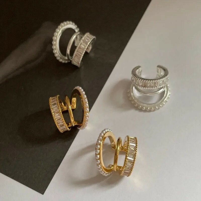 本商品は海外からの発送となり到着までに2週間程度を頂戴します。予めご了承くださいませ。商品名マルチレイヤー パール ラインストーン 耳 イヤー カフ ピアス クリップ 非 穴 ミニマリスト シンプル ジュエリー 夏 サマースペック性別-レデ...