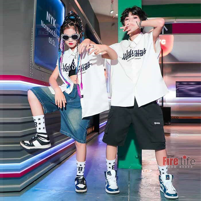 商品情報素材ポリエステルサイズ【110cm】 適応身長100-110cm【120cm】 適応身長110-120cm【130cm】 適応身長120-130cm【140cm】 適応身長130-140cm【150cm】 適応身長140-150cm...