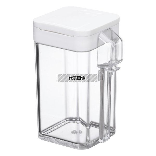 商品の特徴 小麦粉&スパイスボトル アクア 3231 ●さらさらタイプの小麦粉やスパイスなどを簡単ふり掛け! ●小さじスプーン(5ml)は容器に収納。 ●すり切りも可能。 ●片手で操作できるので調理もスムーズ。 ●パーツはすべて分解して洗え...