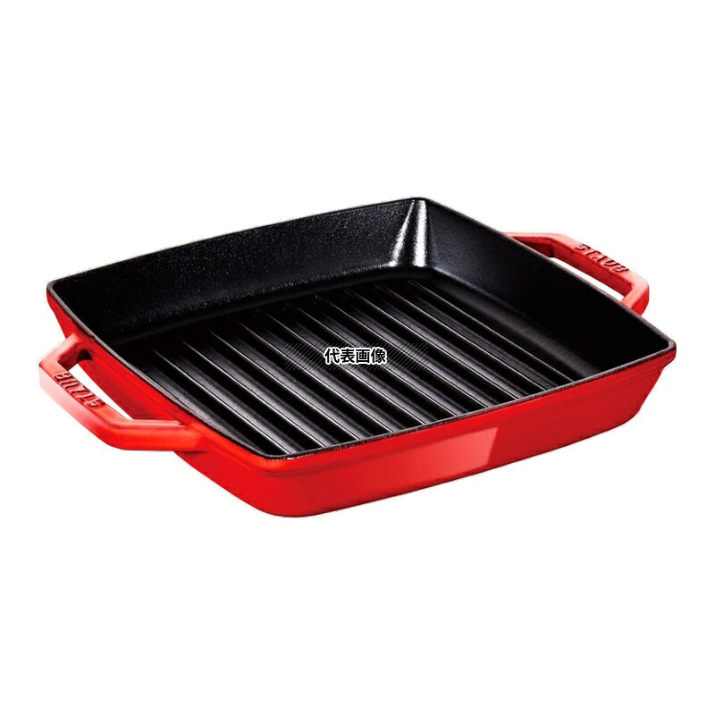 商品の特徴 ストウブ ピュアグリル スクエア 28cm チェリー 40511-685 ●焼き目は最高のスパイス ●滴り落ちた脂がグリルの凹面に落ち、ジュッと焼かれて煙が出ます。グリルの凸面へと上がった煙は食材を燻すので、炭焼きのようなスモー...