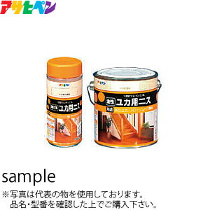 商品の特徴 耐久性に優れ、ワックスがけは不要 湯水のこぼれや摩擦・衝撃に強いので、床を腐食・損傷・汚れか守る すべりにくいので、廊下・階段にも 木の床、フローリング、階段、木製家具、その他屋内の木部・木製品に 製品仕様 販売個数 1個 カラ...