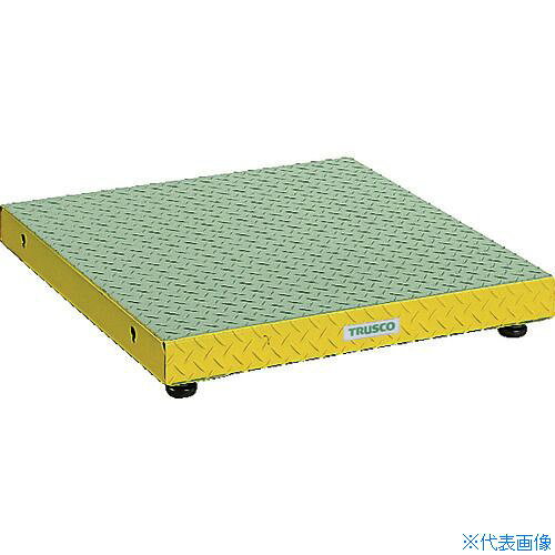 オレンジブック トラスコ中山　TRUSCOTRUSCO 低床用縞鋼板ステップ 600X600XH90〜120 〔品番:UFS0660S〕[ 注番:4673611]特長●滑り止め効果を出すため縞鋼板を使用しています。●連結も可能です。用途●組...