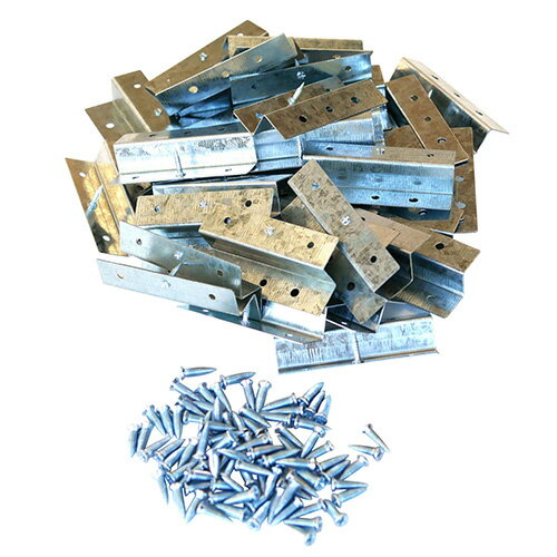 商品の特徴 ◆ダンドリビス 下地板取付用施工補助金具 下地一発スリム 角スタッド 木柱用 Bs-12mm 40個入 K-STBS12-CX 壁や天井施工時の下地板取り付け用の施工補助金具です。 下地板取付け用金具。下地の無い場所に簡単に下地...