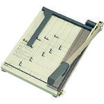 オレンジブック トラスコ中山　TRUSCOPLUS 012763)ペーパーカッター PK−013 A4 グレー 〔品番:PK013〕[ 注番:1969531]特長●PPC用紙を一度に10枚断裁できます。●台盤は丈夫な鋼板製です。仕様●外形寸...