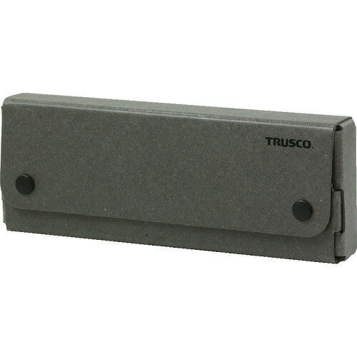 オレンジブック トラスコ中山　TRUSCOTRUSCO 紙製 ペンケース ブラック 〔品番:PCBK〕[ 注番:2075950]特長●古紙とフレッシュパルプを原料とした特殊紙を使用したペンケースです。●フタは左右のホックで開閉します。●撥水...