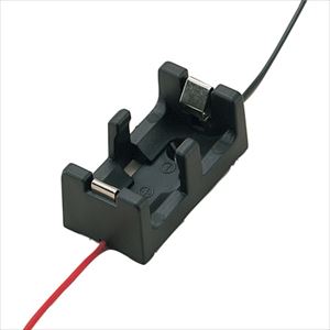 オレンジブック トラスコ中山　TRUSCOタカチ リチウム電池ホルダー 〔品番:CR2R〕[ 注番:2671562]特長●電池の着脱はプラス側を可動させて下さい。●マイナス側を可動させてしまいますと、電池の被覆を破いてしまったり、端子が変形...