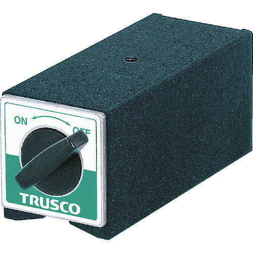 オレンジブック トラスコ中山　TRUSCOTRUSCO αマグネットホルダ台 吸着力1300N 〔品番:TMH130A〕[ 注番:3006620]特長●コンパクトサイズで高磁力のマグネットホルダ台です。●吸着面はパイプ・丸棒にも吸着するV形...