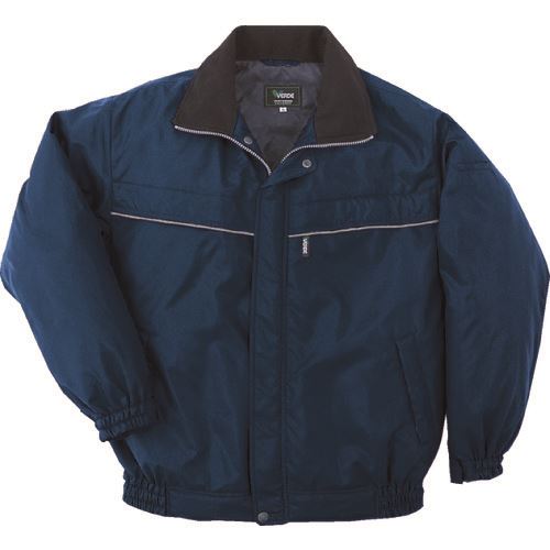 オレンジブック トラスコ中山　TRUSCOミドリ安全 軽量防風防寒ブルゾン ネイビー SS 〔品番:M3147UESS〕[ 注番:7976542]特長●動きやすさを最重視した、軽量防風防寒服です。●身頃には防風フィルムが貼られているので、風...