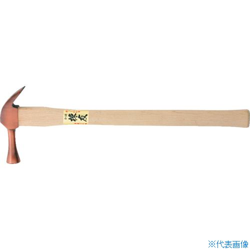 オレンジブック トラスコ中山　TRUSCO王将 棟友ブロンズ仮枠ハンマー止無中450 〔品番:011018〕[ 注番:8184283]特長●頭部は使い込むほどに銅の渋みがでるブロンズ仕上げです。●柄は国産の選び抜かれた白樫使用です。用途●建...
