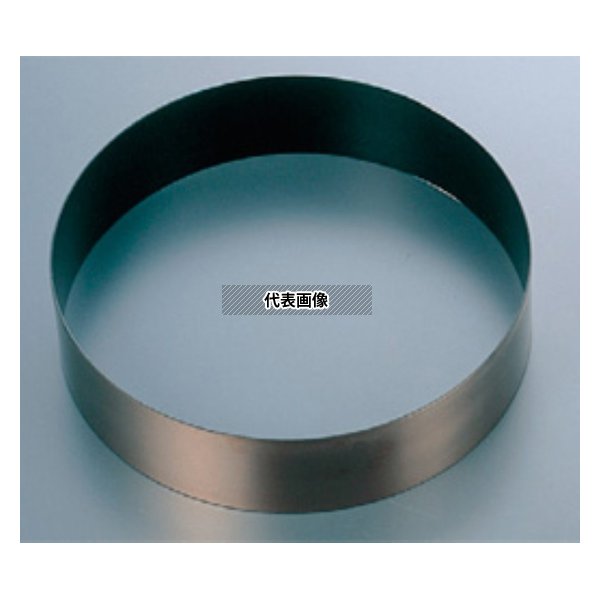 商品の特徴 EBM 18-8 スーパーコート アルゴン溶接 丸型ケーキリングφ210×H45 ●アルゴン溶接。リングに継ぎ目が無く、出来上がった食品に跡が付きません。ムース等に最適です。 製品仕様 外寸1:φ210×H45mm 厚み:1.0...