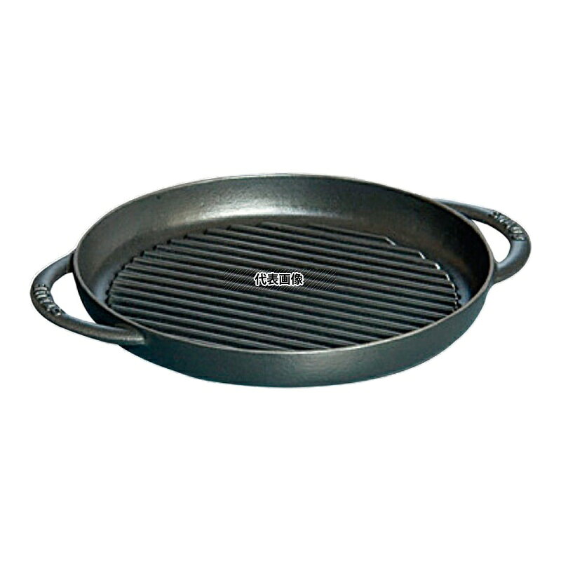商品の特徴 ピュアグリル ラウンド 30cm ブラック 40511-521 ●焼き目は最高のスパイス ●滴り落ちた脂がグリルの凹面に落ち、ジュッと焼かれて煙が出ます。グリルの凸面へと上がった煙は食材を燻すので、炭焼きのようなスモーキーな風味...