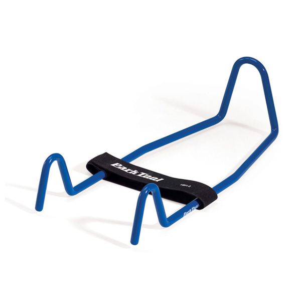 商品の特徴 ParkTool(パークツール) ハンドルバーホルダー HBH-2 ●作業中に不用意にハンドルが動かないようにするためのホルダー。 ●リペアスタンドに固定したときなどに便利です。 ●オーバーサイズのハンドル径や50mmφのトップ...