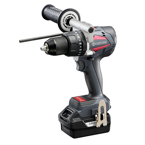 商品の特徴 リョービ(京セラ) 充電式振動ドライバドリル DPD181L5 18Vハイパワー仕様の充電式振動ドライバドリルです。 各種木材、金属、モルタル、ブロック、樹脂などの穴あけ、各種小ネジ、木ネジ、ナットなどの締付け、緩め。制御回路(...
