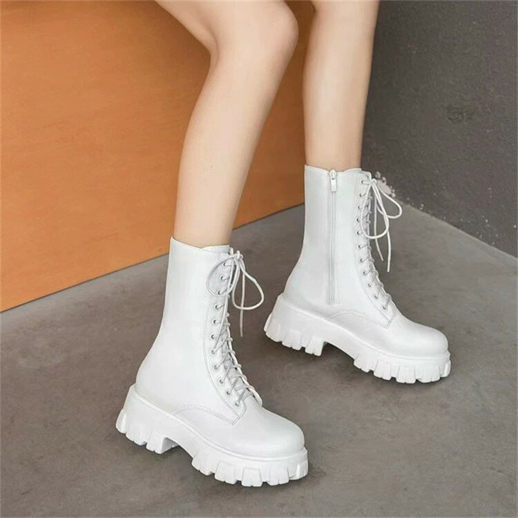 商品情報商品名ショートブーツ レディース 編み上げブーツ 編み上げ ミドルブーツ レースアップブーツ 春 疲れない 歩きやすい ブーツ レースアップ 5cmローヒール 厚底 滑りにくい 足に優しい おしゃれ 防寒 歩きやすい 履きやすい お...