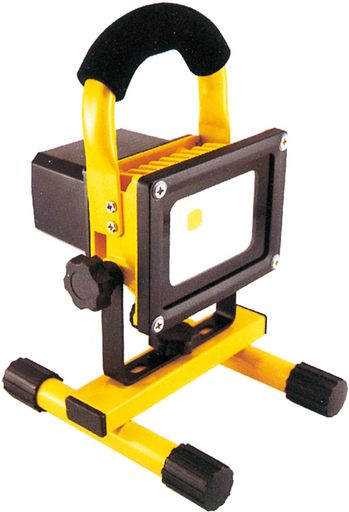 リチウムイオン電池・7.4V5.2Ah 充電時間6時間 連続点灯時間6時間 全光速800~900lm IP規格IP65 アダプター入力AC100~240V50/60Hz出力DC12V1A及びシガーライター充電可