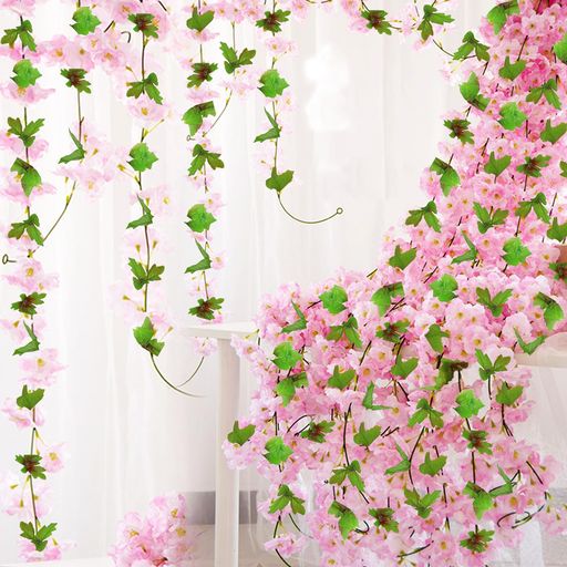 ホームデコレーション、結婚式。 「高品質素材」吊るす造花桜の花びらはは高品質のシルク製で、本物の桜のような質感です。桜の花の藤の内側にワイヤーがあり、藤を曲げたり、人工桜花の形をもっときれいに調整できます。全長は240cmです。 「春の雰囲...