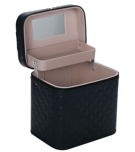 サイズ:約25cmx24cmx17.5cm 仕様:化粧品収納ケース 素材:Puレザー(ブラック:クロスステッチ&amp;スパンコール) 付属:小物トレイ、小型ミラー 星(塗り潰し)星(塗り潰し)商品詳細は下段「商品の説明」に記載しております...