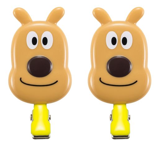 めいけんチーズの可愛いレリーフがついた、髪の毛を留めるピンです。 クリップの裏面がフラットなので、髪の毛にクリップの跡がつきにくい仕様です。 左右に留められるように、キャラクターの顔は2方向の向きになっています。 素材:プラスチック;金属