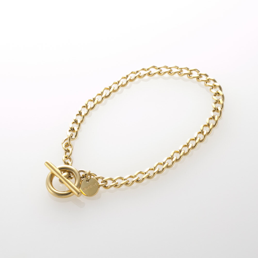 COMMENT イタリア語で「avanti」=「前進・前方」という意味を持ち「avanti-et（アバンティエ）」とは常に前を向き、いかなる困難にも立ち向かうことを意味します。 日々変化する世界で大切なパートナーと一緒に手を取り合い、時には...