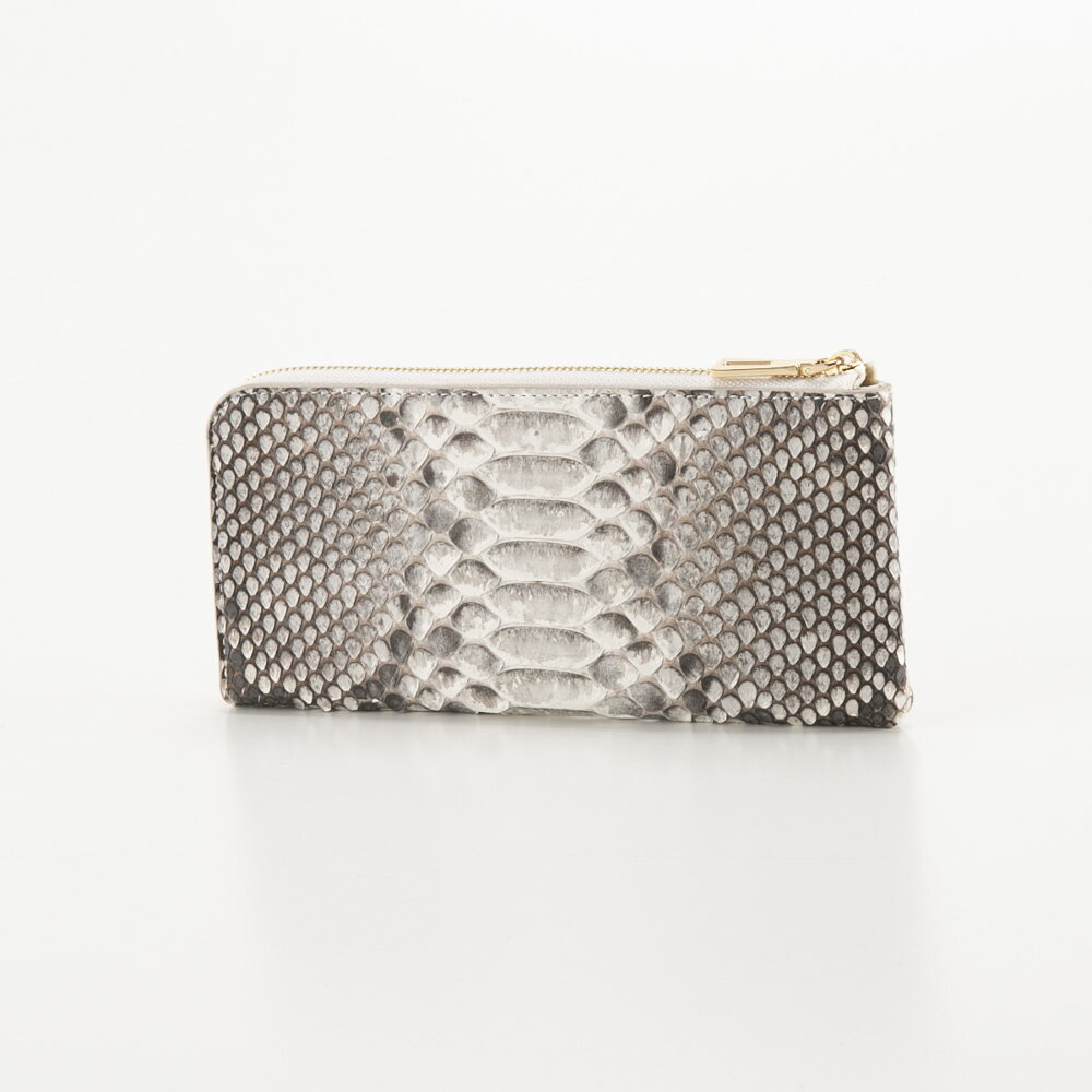 COMMENT 1989年にイタリアで商標登録された「本物」「ハイクオリティー」「拘り」を追求したブランド。 天然素材の為、模様の入り方が一点一点異なり、そこが最大の魅力となっているおすすめのアイテムです。 【ロダニア/RODANIA】 【...