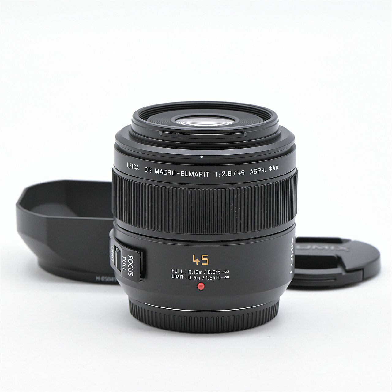 商品説明外観使用感が少なくすれや傷はわずかな程度のきれいな状態です。写真でご確認ください。光学レンズ内は撮影に影響するカビやクモリもなく視認性良好でございます。動作検品動作確認実施しており問題ありません。付属品写真に掲載されているものが全て...