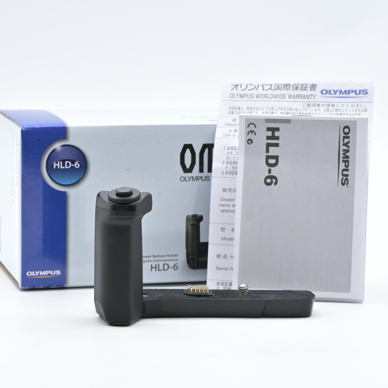 商品説明外観使用感が少なくスレや傷はほとんど見られない大変きれいな状態です。写真でご確認ください。光学ー動作検品動作確認実施しており問題ありません。付属品写真に掲載されているものが全てです。コメント全体に質感もよく、非常に良いコンディション...