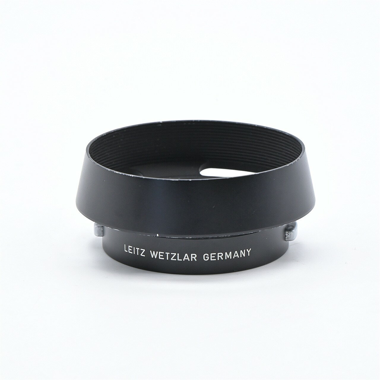 商品説明外観すれ傷/一部変形していますが通常使用可能です。その他写真でご確認ください。光学ー動作検品動作確認実施しており問題ありません。付属品写真に掲載されているものが全てです。コメント全体に質感もよく、非常に良いコンディションを保っており...