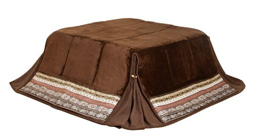 場所を取らず狭い部屋にも！！省スペースのこたつ掛布団。 ●表面には暖かく柔らかなフランネル素材を使用しています。 ●ノルディック柄のラインがアクセントになっています。 ※こたつは商品に含まれておりません。 ［写真の説明］ （1枚目）商品説明...