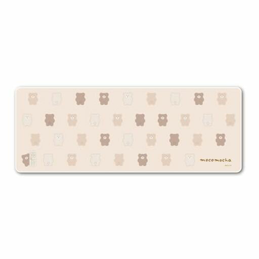 【ほっこりモコモカのデスクマット】かっこいいデザインが多いゲーミンググッズですが、かわいいゲームスペースにこだわるゲーマーに向けて、『ほっこりモコモカ』のデスクマットが登場!使用することでキャラクターに囲まれたゲーミング空間を作ることができ...